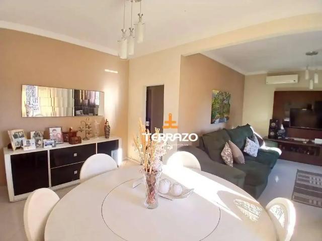 Casa / Sobrado para Venda em Volta Redonda/RJ Jardim Amália 4 Quartos
