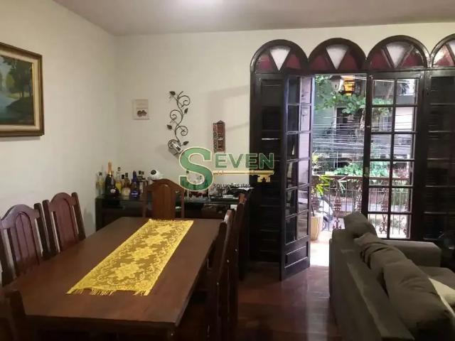 Casa / Sobrado para Venda em Volta Redonda/RJ Jardim Amália 5 Quartos