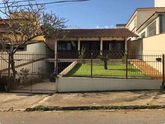 Casa / Sobrado para Venda em Volta Redonda/RJ Jardim Amália 3 Quartos
