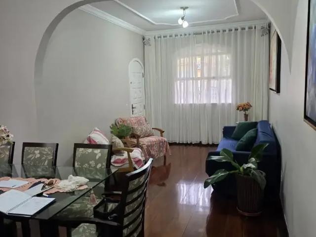 Casa / Sobrado para Venda em Volta Redonda/RJ Jardim Amália 3 Quartos