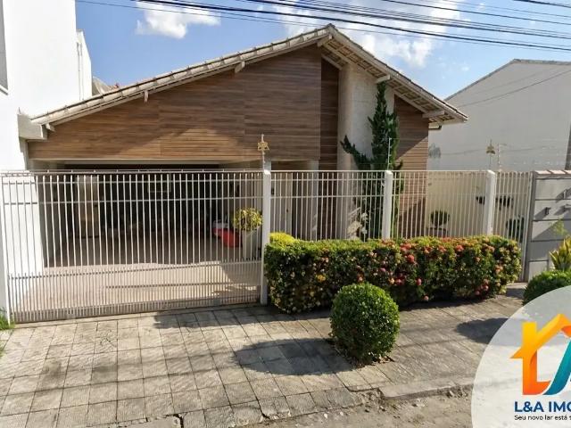 Casa / Sobrado para Venda em Volta Redonda/RJ Jardim Amália 3 Quartos