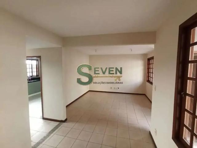 Casa / Sobrado para Venda em Volta Redonda/RJ Jardim Belvedere 4 Quartos