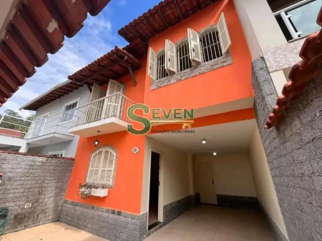 Casa / Sobrado para Venda em Volta Redonda/RJ Jardim Belvedere 4 Quartos