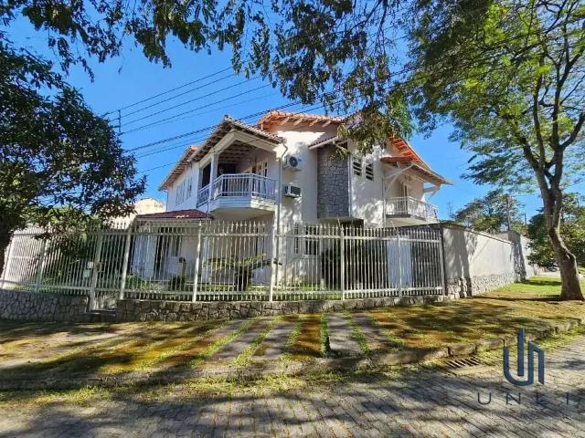 Casa / Sobrado para Venda em Volta Redonda/RJ Jardim Belvedere 5 Quartos