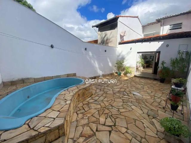 Casa / Sobrado para Venda em Volta Redonda/RJ Jardim Belvedere 3 Quartos