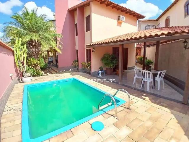 Casa / Sobrado para Venda em Volta Redonda/RJ Jardim Primavera 3 Quartos