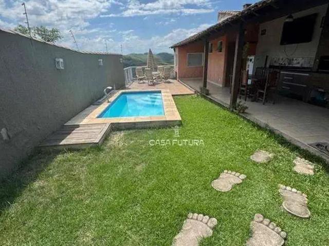 Casa / Sobrado para Venda em Volta Redonda/RJ Jardim Suíça 3 Quartos