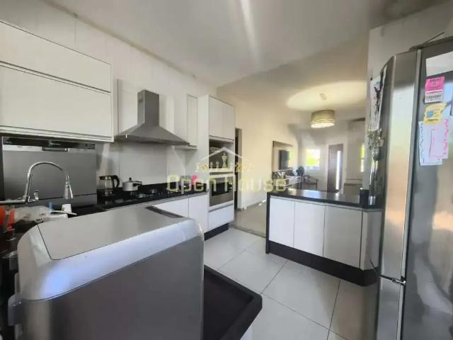 Casa / Sobrado para Venda em Volta Redonda/RJ Jardim Suíça 3 Quartos