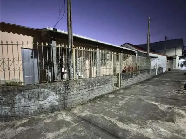Casa / Sobrado para Venda em Volta Redonda/RJ Jardim Tiradentes 3 Quartos
