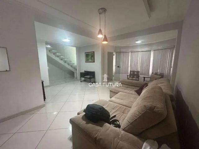Casa / Sobrado para Venda em Volta Redonda/RJ Jardim Veneza 5 Quartos