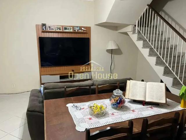 Casa / Sobrado para Venda em Volta Redonda/RJ Casa de Pedra 2 Quartos