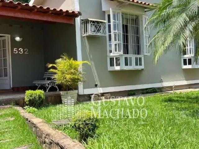 Casa / Sobrado para Venda em Volta Redonda/RJ Laranjal 3 Quartos
