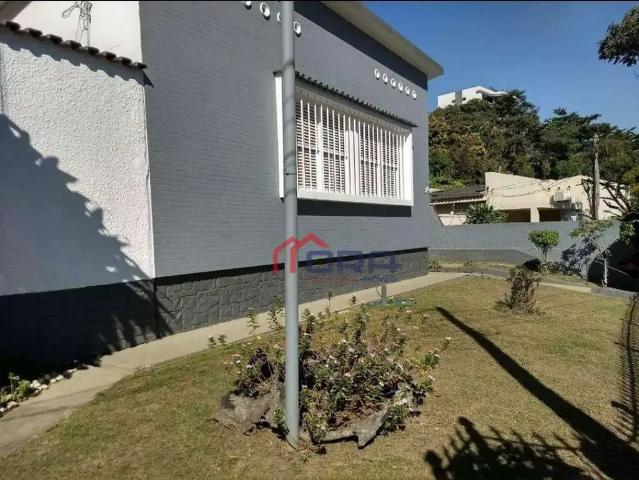 Casa / Sobrado para Venda em Volta Redonda/RJ Laranjal 4 Quartos