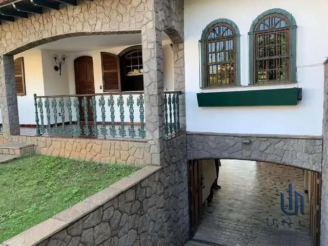 Casa / Sobrado para Venda em Volta Redonda/RJ Laranjal 4 Quartos