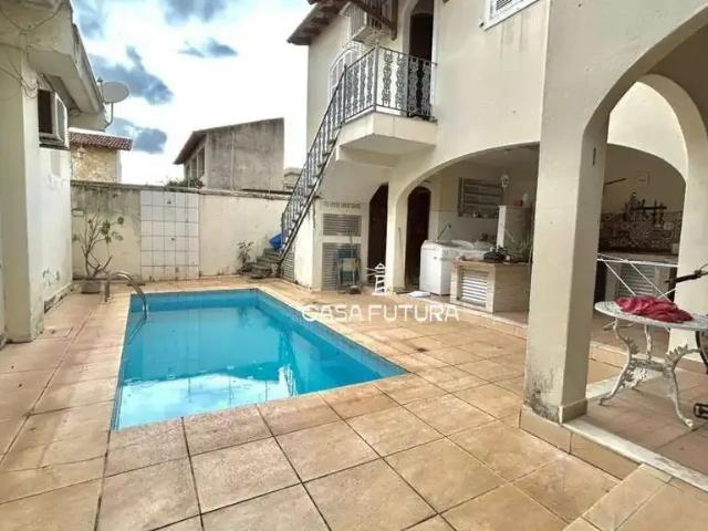 Casa / Sobrado para Venda em Volta Redonda/RJ Monte Castelo 4 Quartos