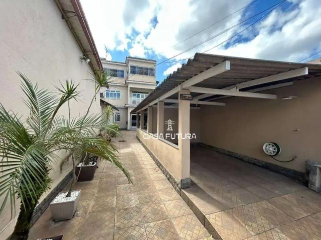 Casa / Sobrado para Venda em Volta Redonda/RJ Monte Castelo 4 Quartos