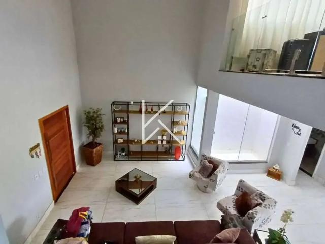 Casa / Sobrado para Venda em Volta Redonda/RJ Morada da Colina 4 Quartos