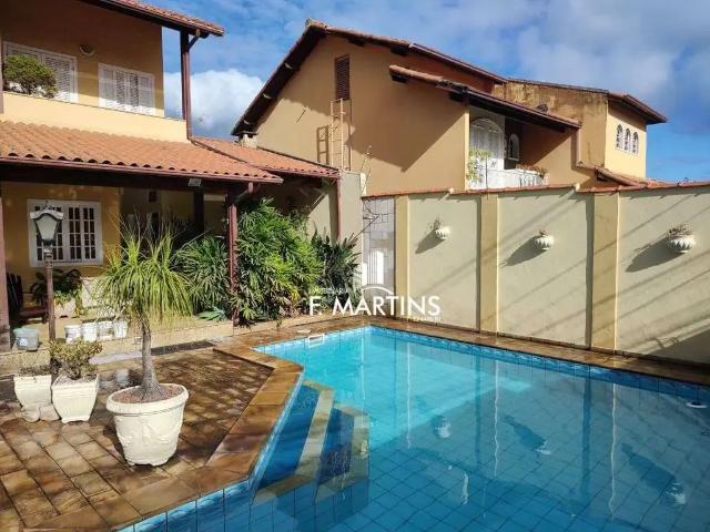 Casa / Sobrado para Venda em Volta Redonda/RJ Morada da Colina 4 Quartos