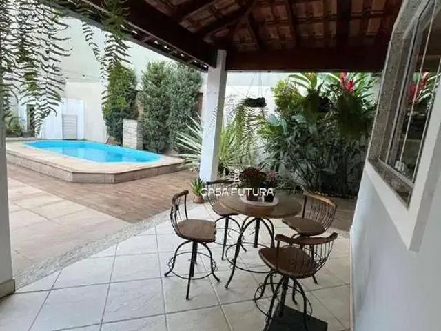 Casa / Sobrado para Venda em Volta Redonda/RJ Morada da Colina 5 Quartos
