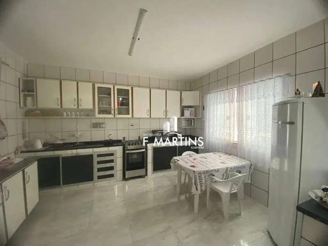 Casa / Sobrado para Venda em Volta Redonda/RJ Nova São Luiz 5 Quartos