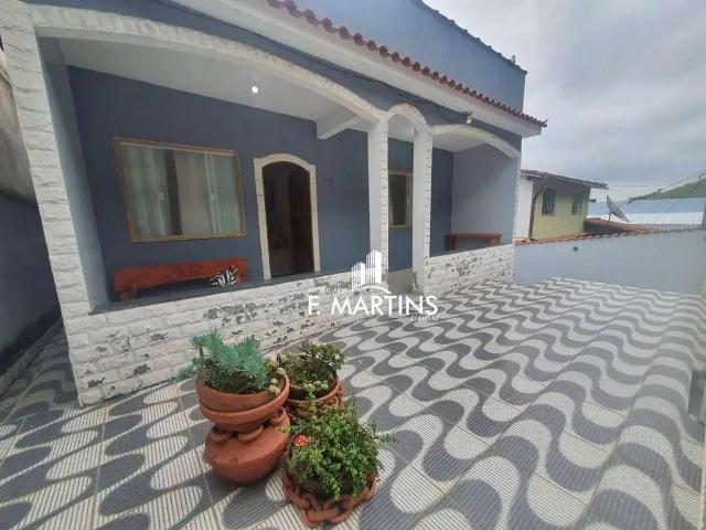Casa / Sobrado para Venda em Volta Redonda/RJ Nova São Luiz 5 Quartos