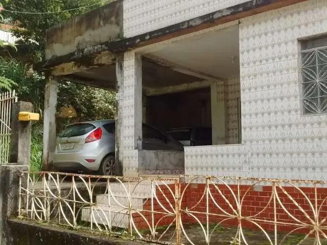 Casa / Sobrado para Venda em Volta Redonda/RJ São Carlos 2 Quartos