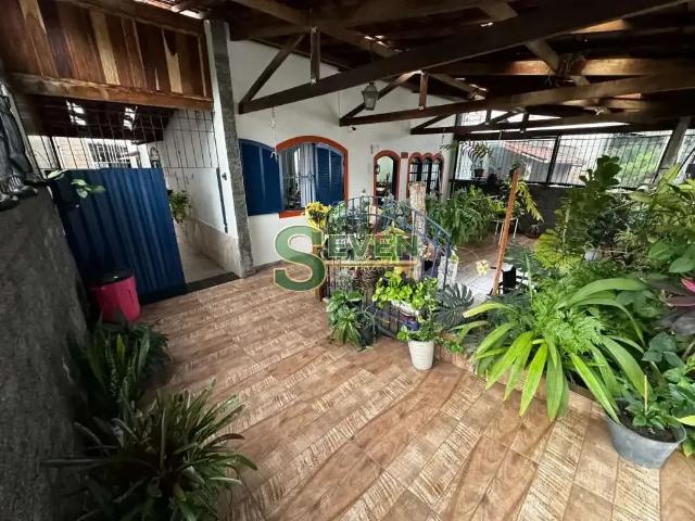 Casa / Sobrado para Venda em Volta Redonda/RJ São Cristóvão 5 Quartos