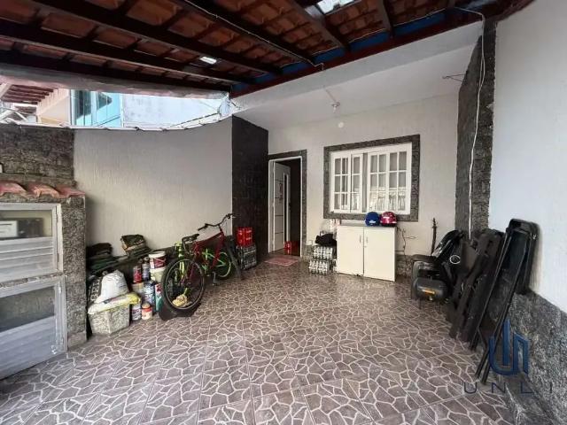 Casa / Sobrado para Venda em Volta Redonda/RJ São Geraldo 2 Quartos