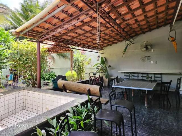 Casa / Sobrado para Venda em Volta Redonda/RJ São João Batista 4 Quartos