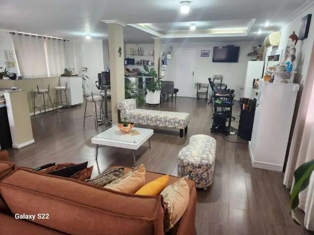 Casa / Sobrado para Venda em Volta Redonda/RJ São João Batista 4 Quartos