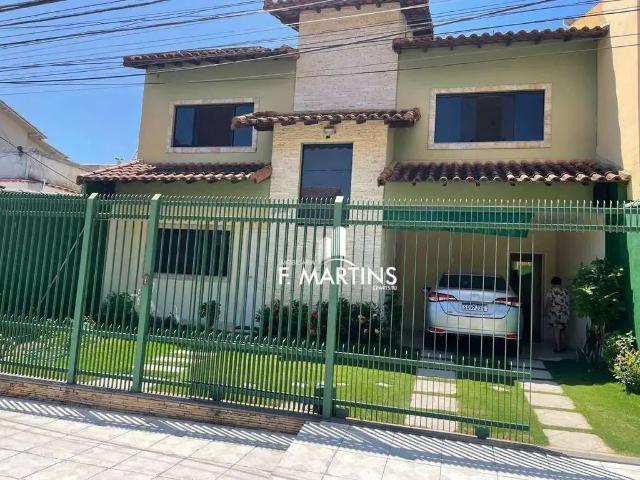 Casa / Sobrado para Venda em Volta Redonda/RJ São Luís 3 Quartos