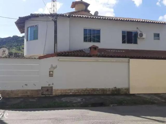 Casa / Sobrado para Venda em Volta Redonda/RJ São Luiz 3 Quartos