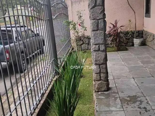 Casa / Sobrado para Venda em Volta Redonda/RJ Sam Remo 3 Quartos