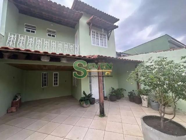 Casa / Sobrado para Venda em Volta Redonda/RJ Santo Agostinho 3 Quartos