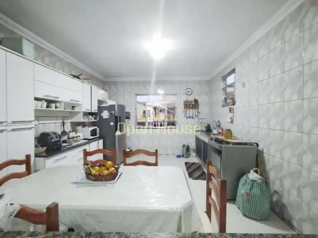 Casa / Sobrado para Venda em Volta Redonda/RJ Santo Agostinho 3 Quartos