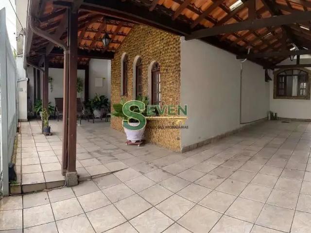Casa / Sobrado para Venda em Volta Redonda/RJ Santo Agostinho 4 Quartos