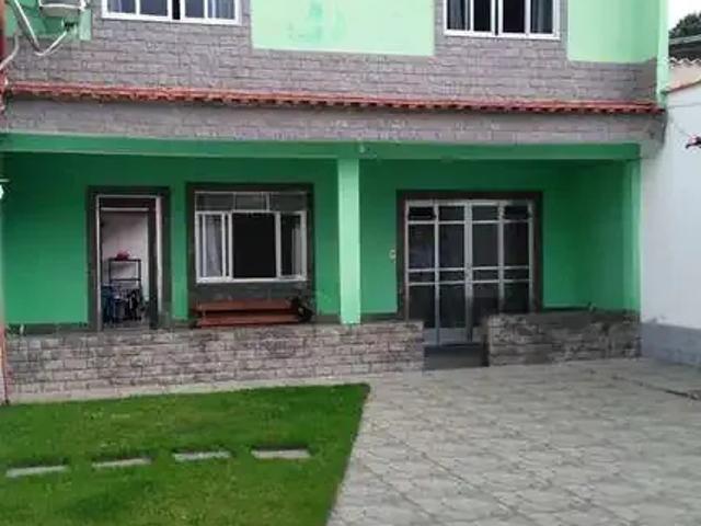 Casa / Sobrado para Venda em Volta Redonda/RJ Santa Cruz 4 Quartos