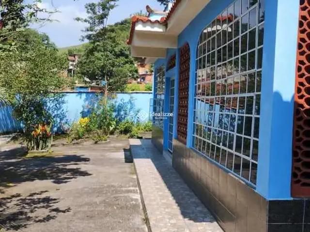 Casa / Sobrado para Venda em Volta Redonda/RJ Santa Rita do Zarur 6 Quartos