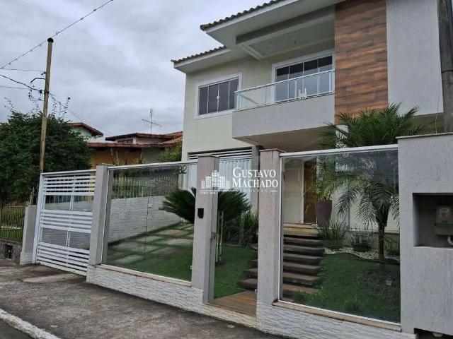Casa / Sobrado para Venda em Volta Redonda/RJ Sessenta 4 Quartos