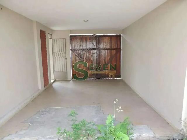 Casa / Sobrado para Venda em Volta Redonda/RJ Sessenta 4 Quartos