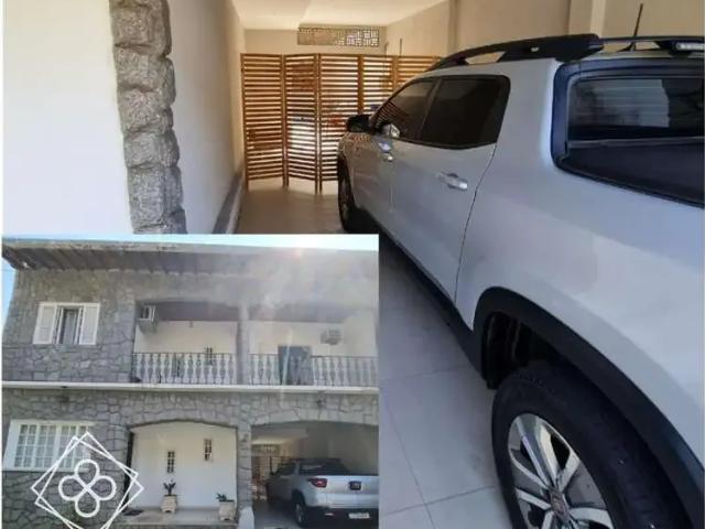 Casa / Sobrado para Venda em Volta Redonda/RJ Sessenta 5 Quartos
