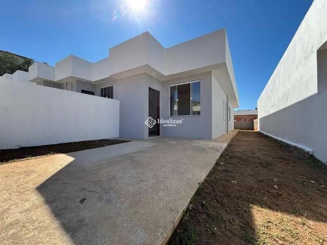 Casa / Sobrado para Venda em Volta Redonda/RJ Roma 2 Quartos