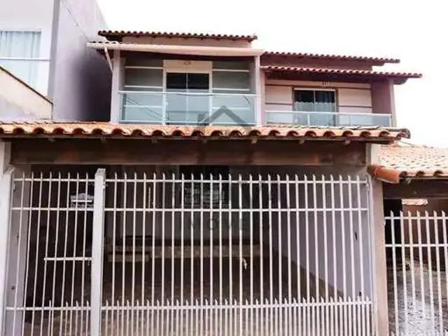 Casa / Sobrado para Venda em Volta Redonda/RJ Roma 3 Quartos