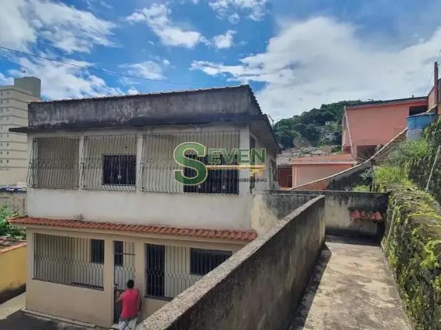 Casa / Sobrado para Venda em Volta Redonda/RJ Retiro 4 Quartos