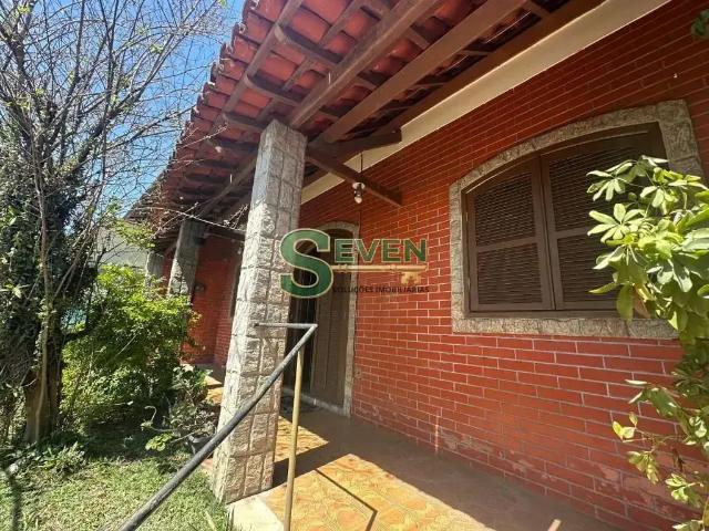 Casa / Sobrado para Venda em Volta Redonda/RJ Rústico 5 Quartos