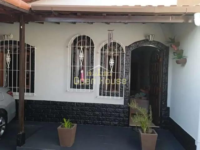 Casa / Sobrado para Venda em Volta Redonda/RJ Volta Grande IV 3 Quartos