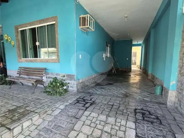 Casa / Sobrado para Venda em Volta Redonda/RJ Volta Grande 2 Quartos