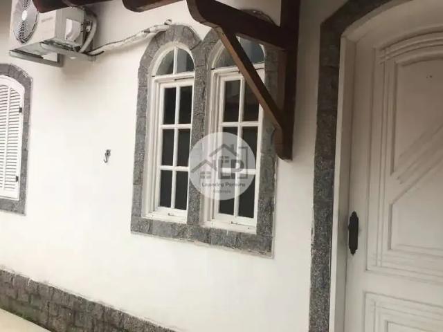 Casa / Sobrado para Venda em Volta Redonda/RJ Vila Mury 2 Quartos