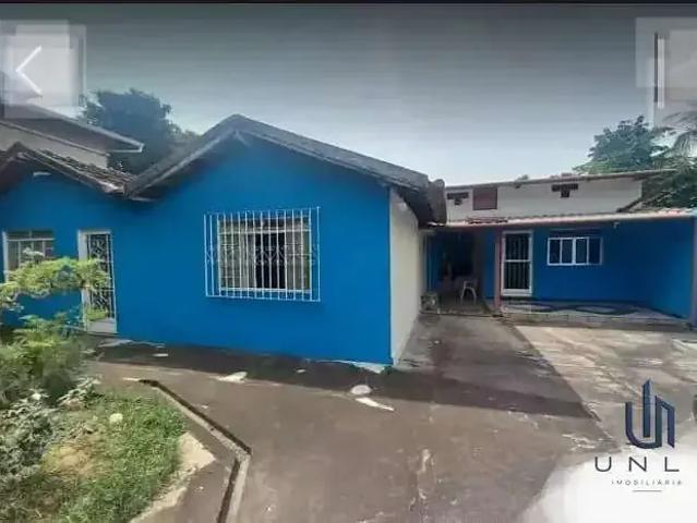 Casa / Sobrado para Venda em Volta Redonda/RJ Vila Mury 4 Quartos