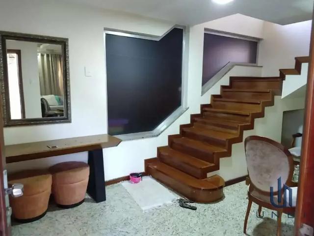 Casa / Sobrado para Venda em Volta Redonda/RJ Vila Mury 5 Quartos